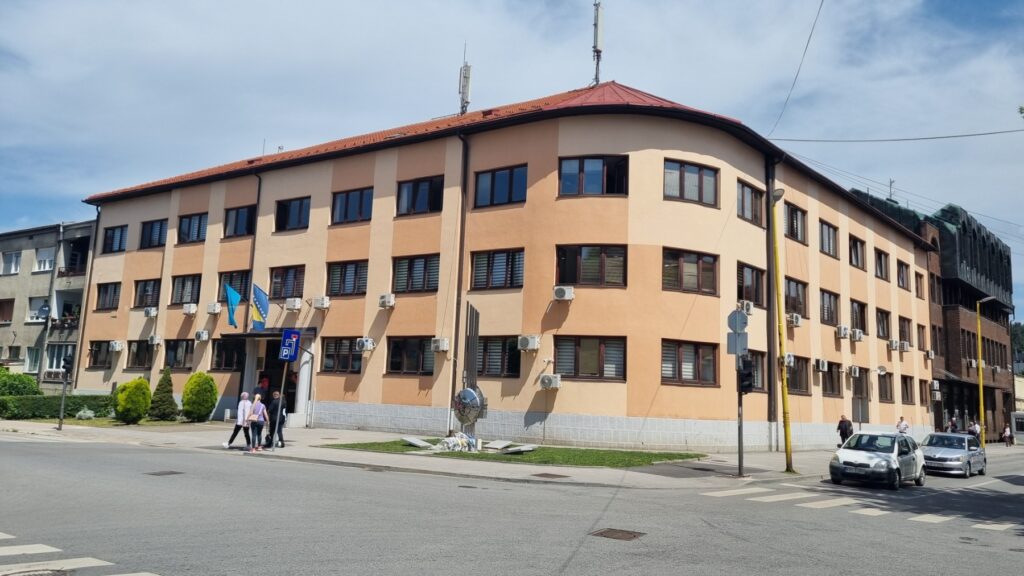 MUP TK: Novo radno vrijeme šalter sale - Tuzlanska informativna agencija